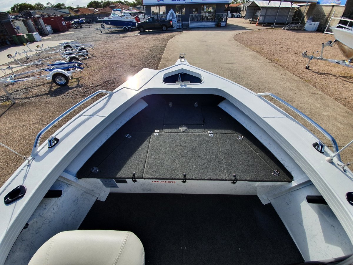 2021 Quintrex 430 Top Ender Pro | Boat Research | Boats Online