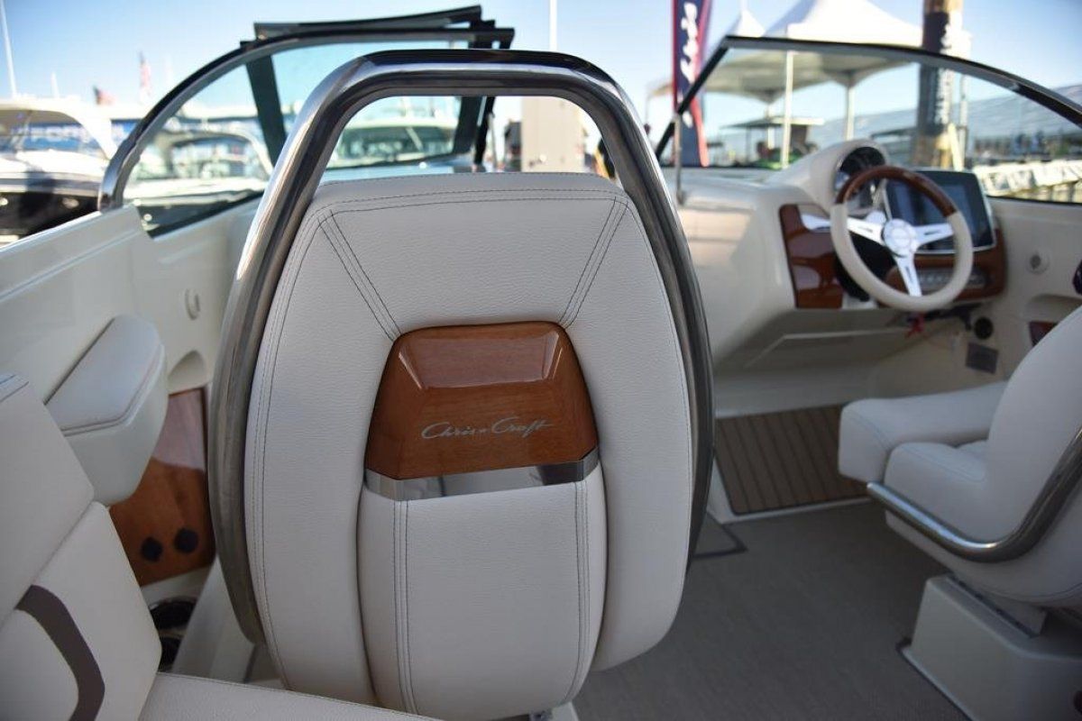 2021 Chris Craft Launch 28gt | Boat Research | BoatsOnline