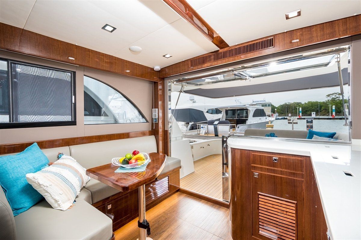 2021 Island Gypsy Newport 460 | Boat Research | Yachthub