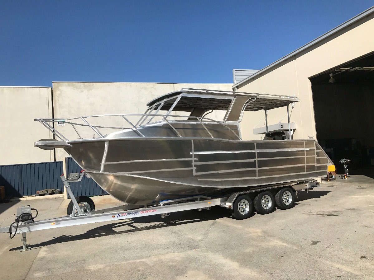 2021 Preston Craft 870 Thunderbolt | Boat Research | Yachthub