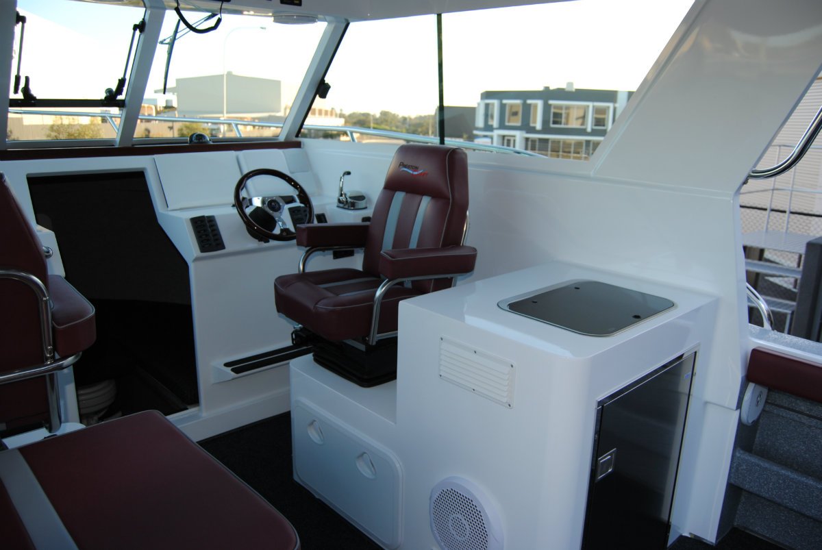 2021 Preston Craft 940 Mirage | Boat Research | Yachthub