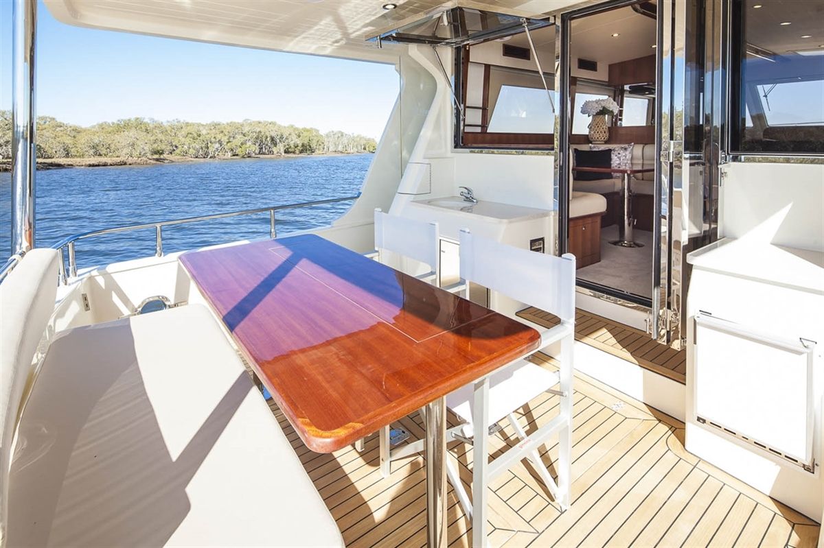 2021 Alaska 49 Sedan | Boat Research | Yachthub