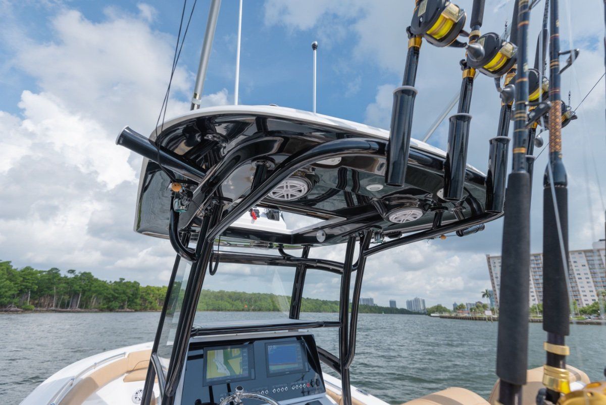 2021 Sportsman Open 282 Centre Console | Boat Research | BoatsOnline