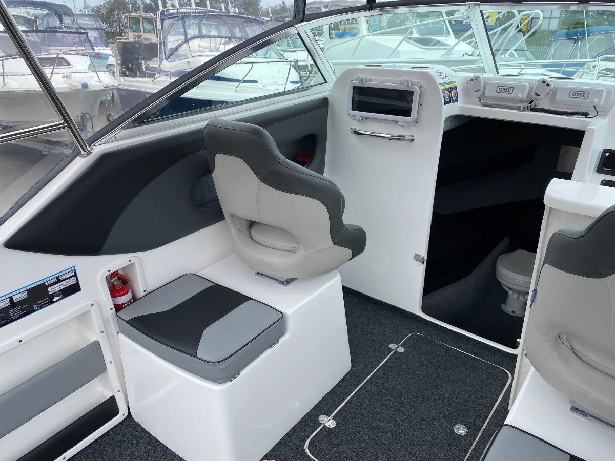 2021 Oryx Orca 7500 All Rounder | Boat Research | Boats Online