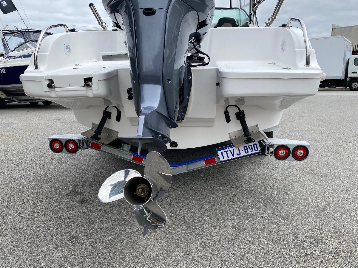 2021 Oryx Orca 7500 All Rounder | Boat Research | Boats Online