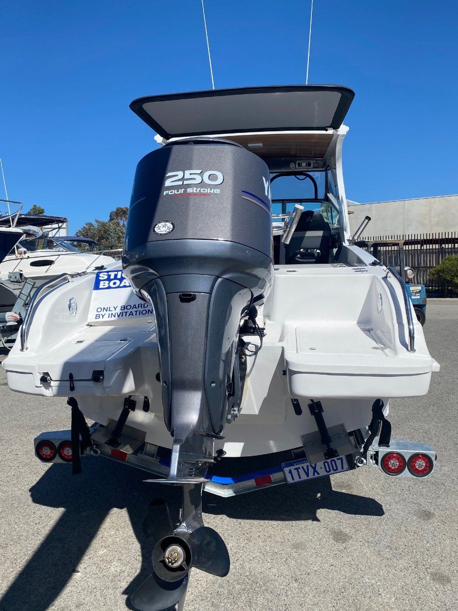 2021 Oryx Orca 7500 All Rounder | Boat Research | Boats Online