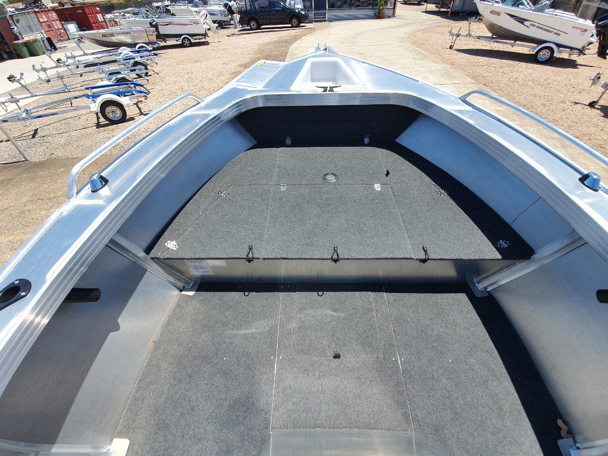 2021 Quintrex 490 Renegade Centre Console | Boat Research | Yachthub