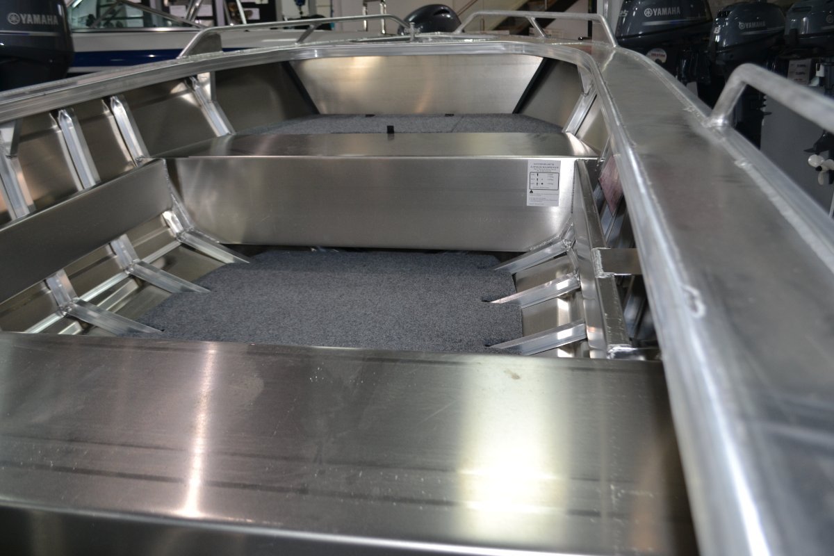 2021 Stessco Catcher 409 Ltd | Boat Research | Boats Online