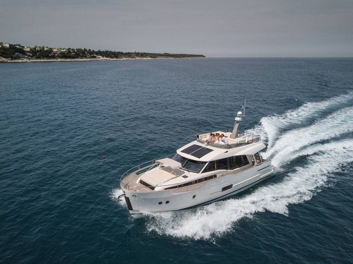2021 Greenline 48 Fly | Boat Research | Yachthub