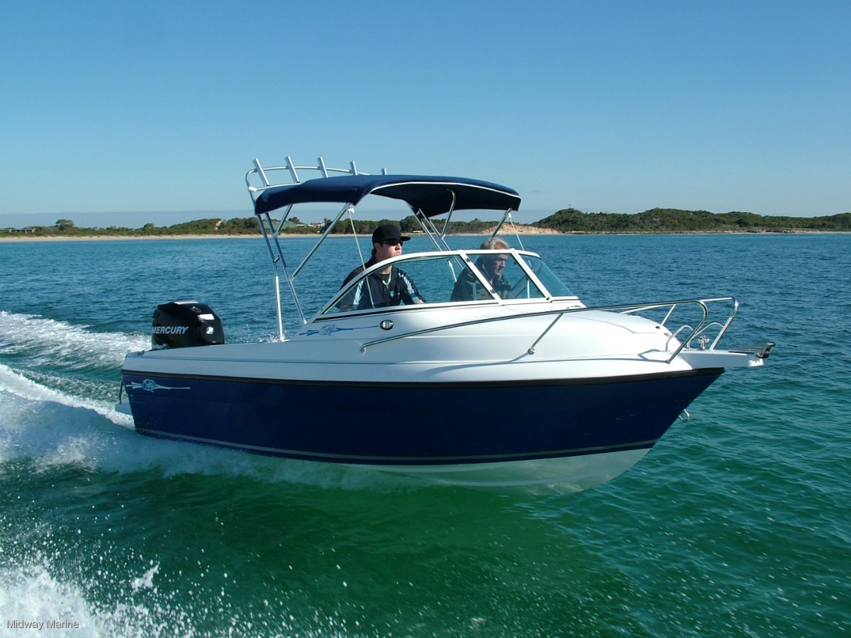 2021 Revival 520 Offshore | Boat Research | BoatsOnline