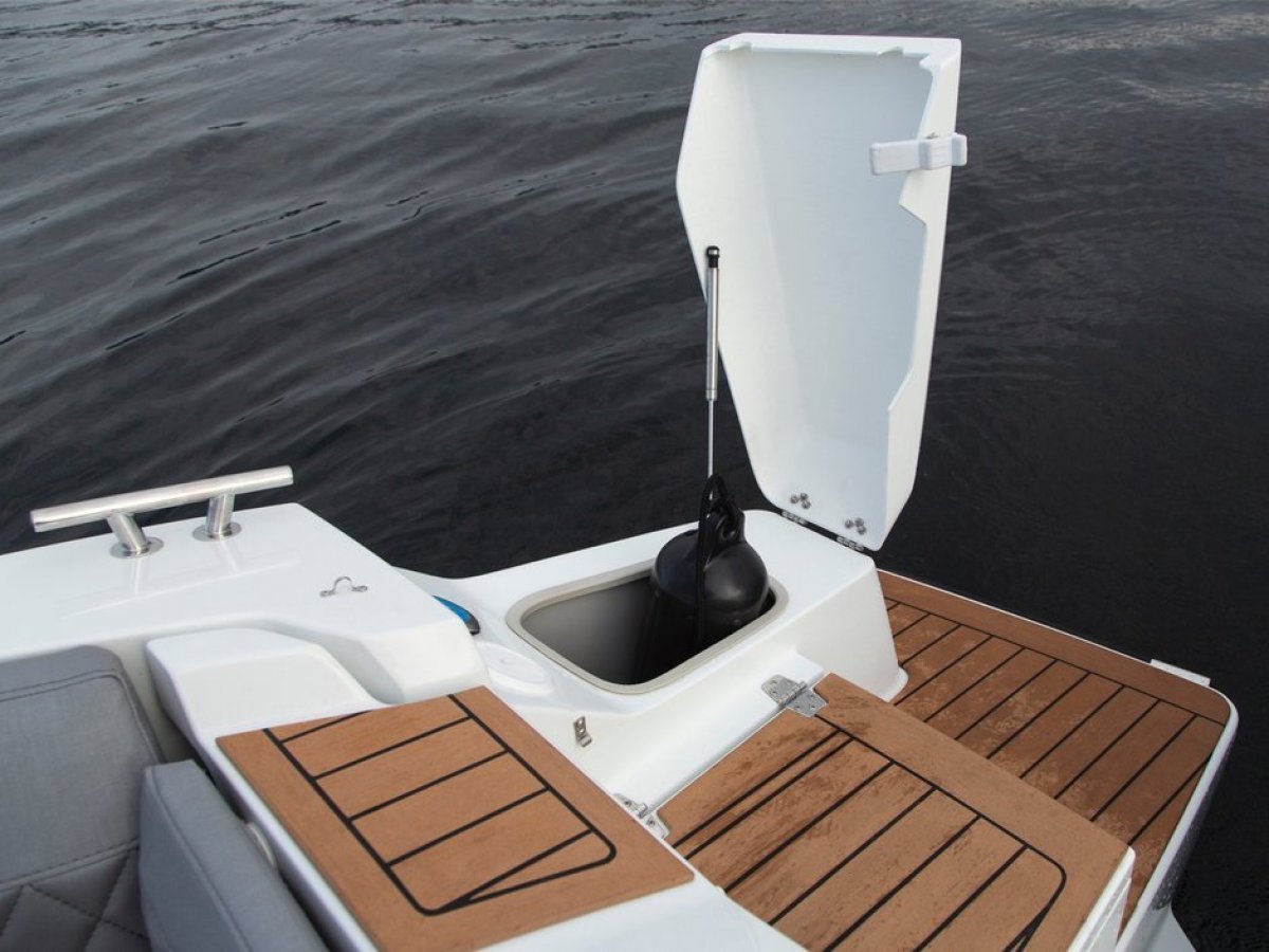 2021 Silver Boats Tiger Dcz | Boat Research | BoatsOnline