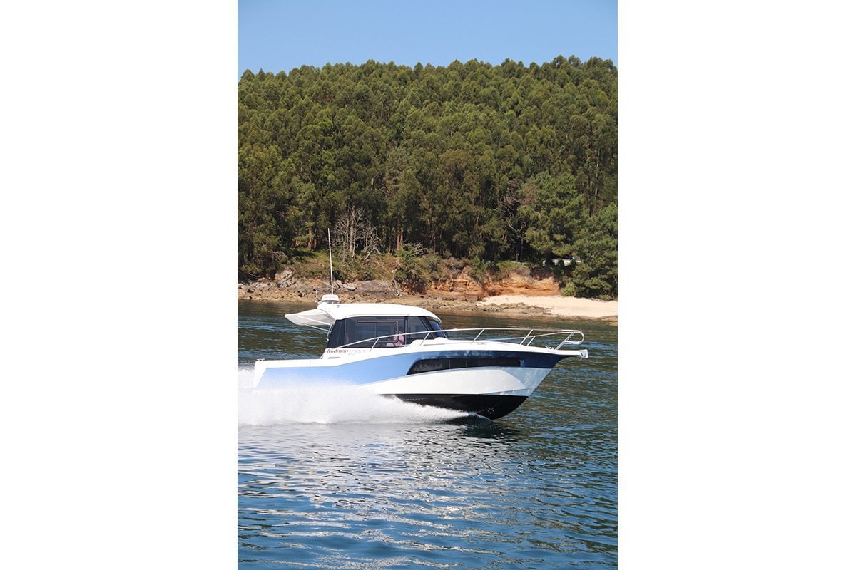 2020 Rodman 1090 Evolution | Boat Research | Boats Online