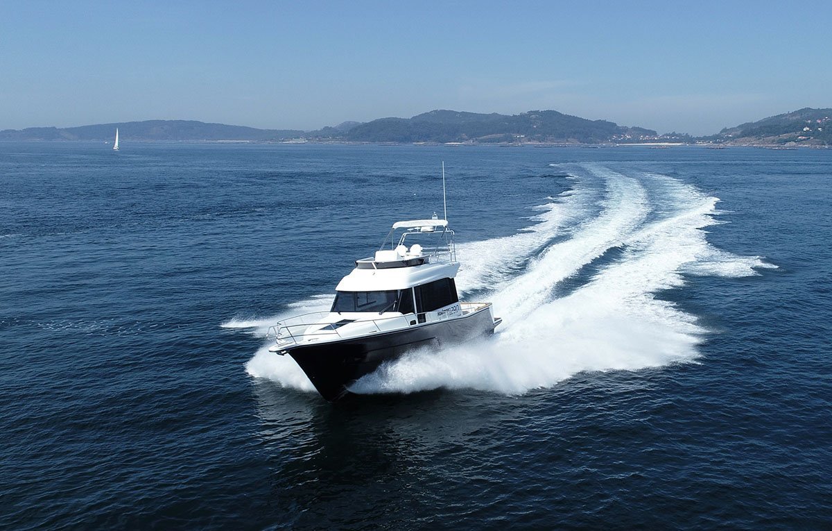 2020 Rodman 1290 Evolution | Boat Research | Boats Online