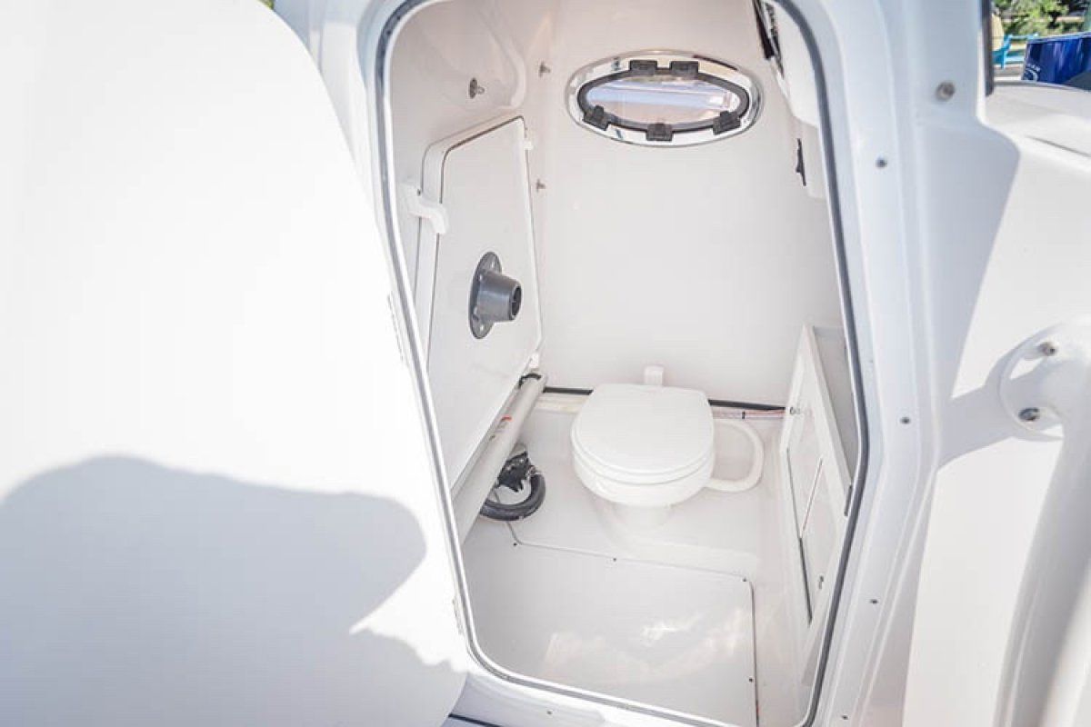 2022 Sportsman Open 252 Centre Console | Boat Research | BoatsOnline