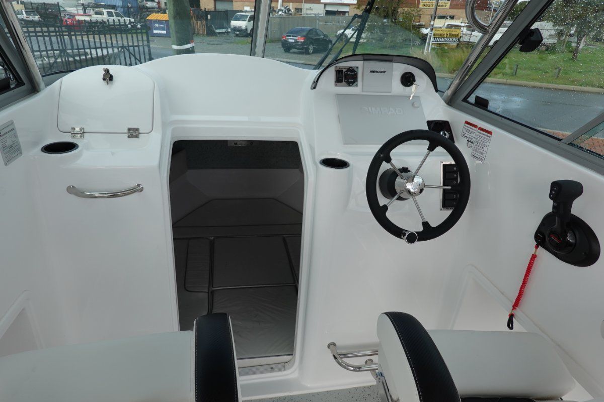 2021 Haines Hunter 675 Enclosed | Boat Research | Boats Online