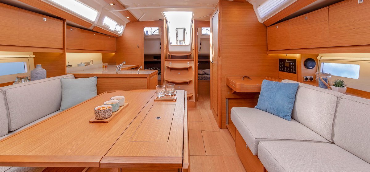 2022 Dufour 390 | Boat Research | BoatsOnline
