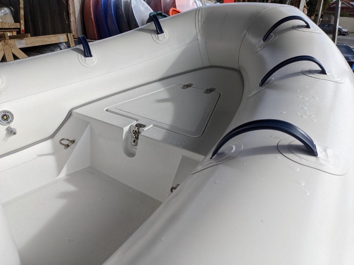 2021 Mercury Oceanrunner 420 Rib | Boat Research | BoatsOnline