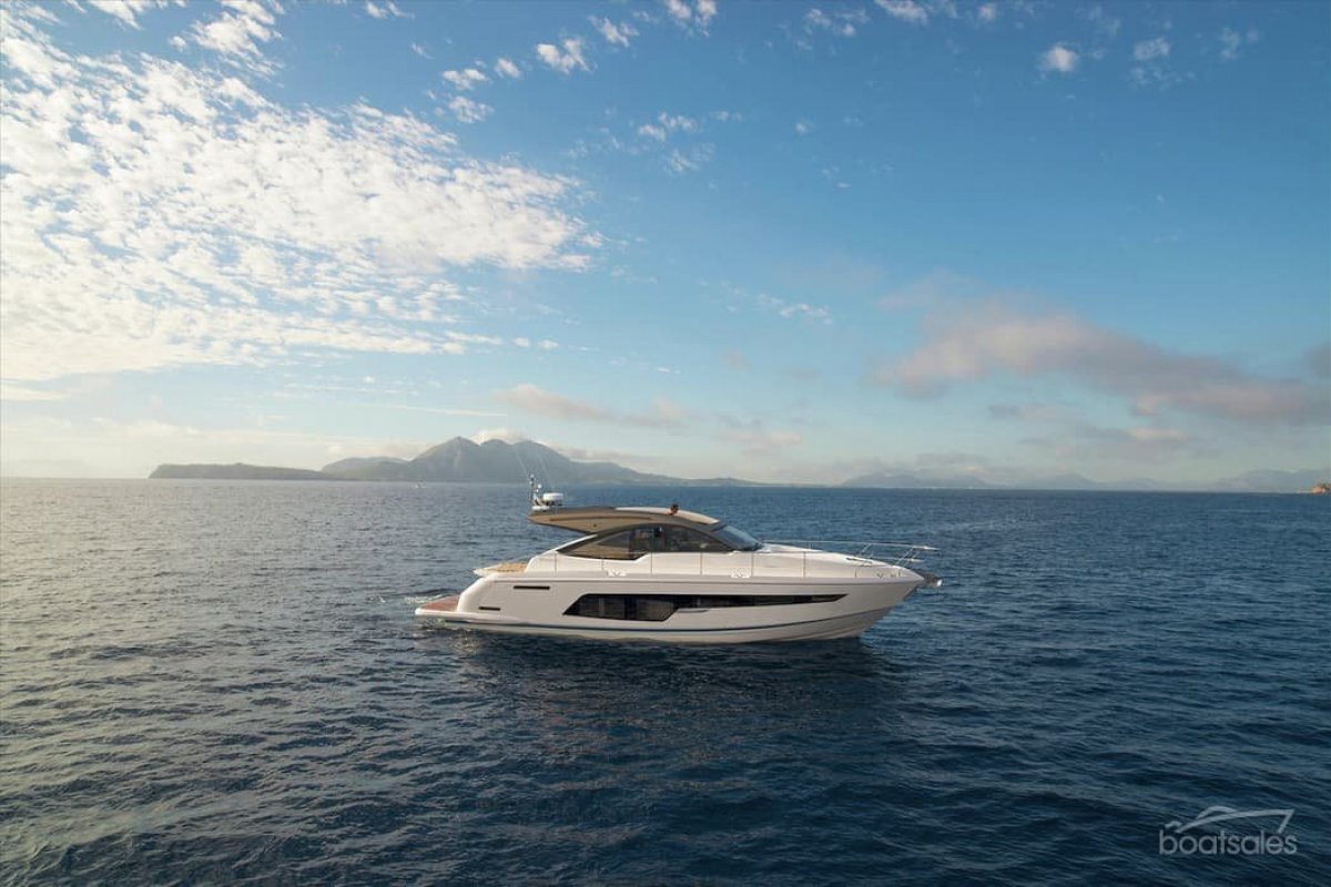 2022 Fairline Targa 50 Open | Boat Research | Yachthub