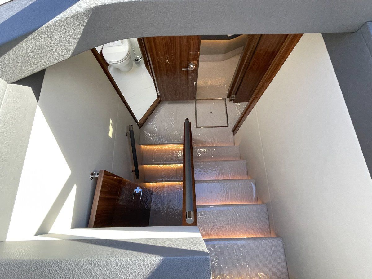 2022 Maritimo M600 Offshore | Boat Research | Boats Online
