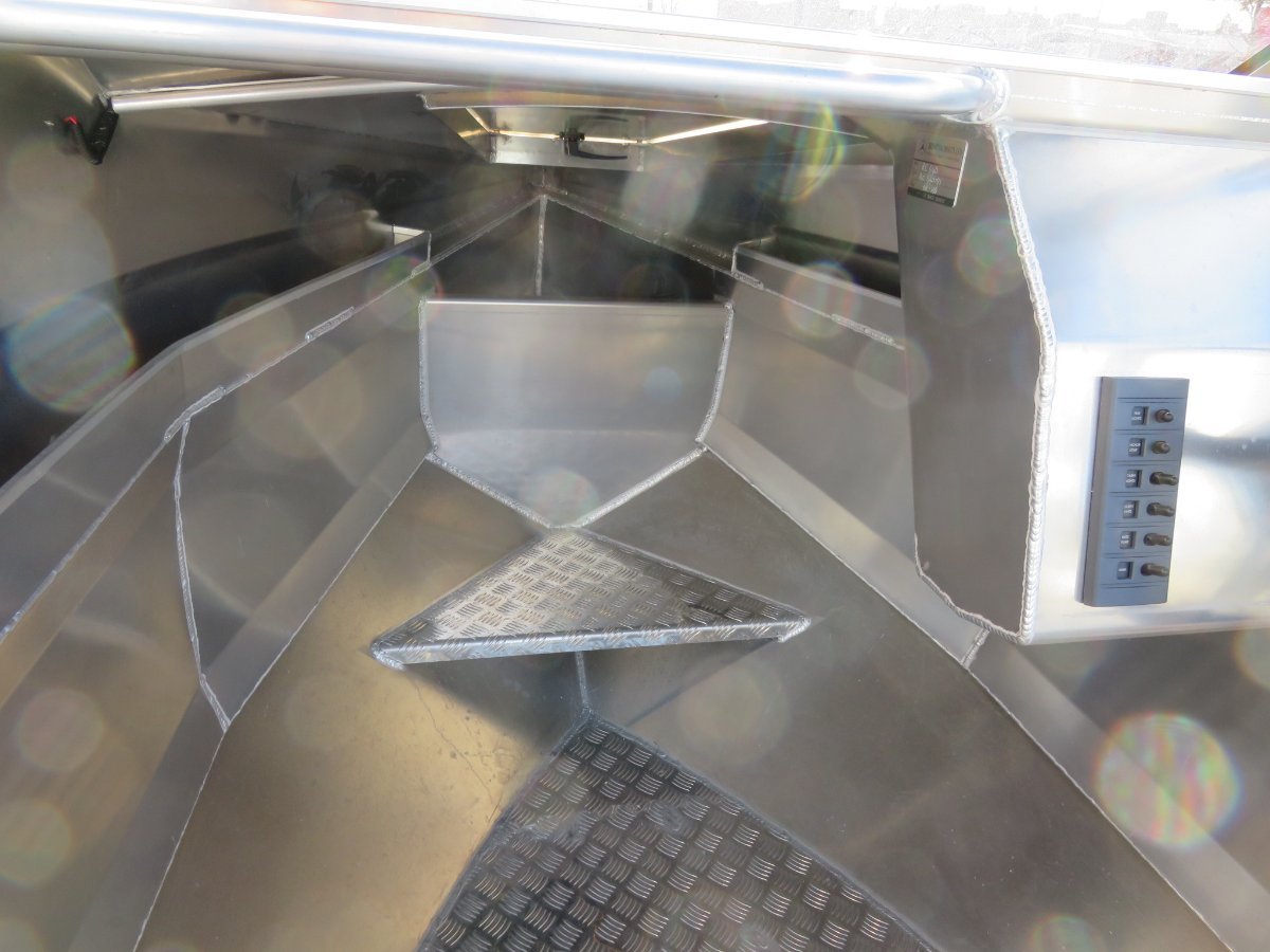 2021 Senator Rc540 | Boat Research | Boats Online