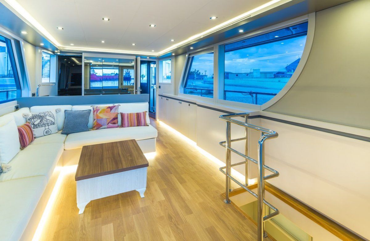 2022 Bering 70 | Boat Research | Yachthub