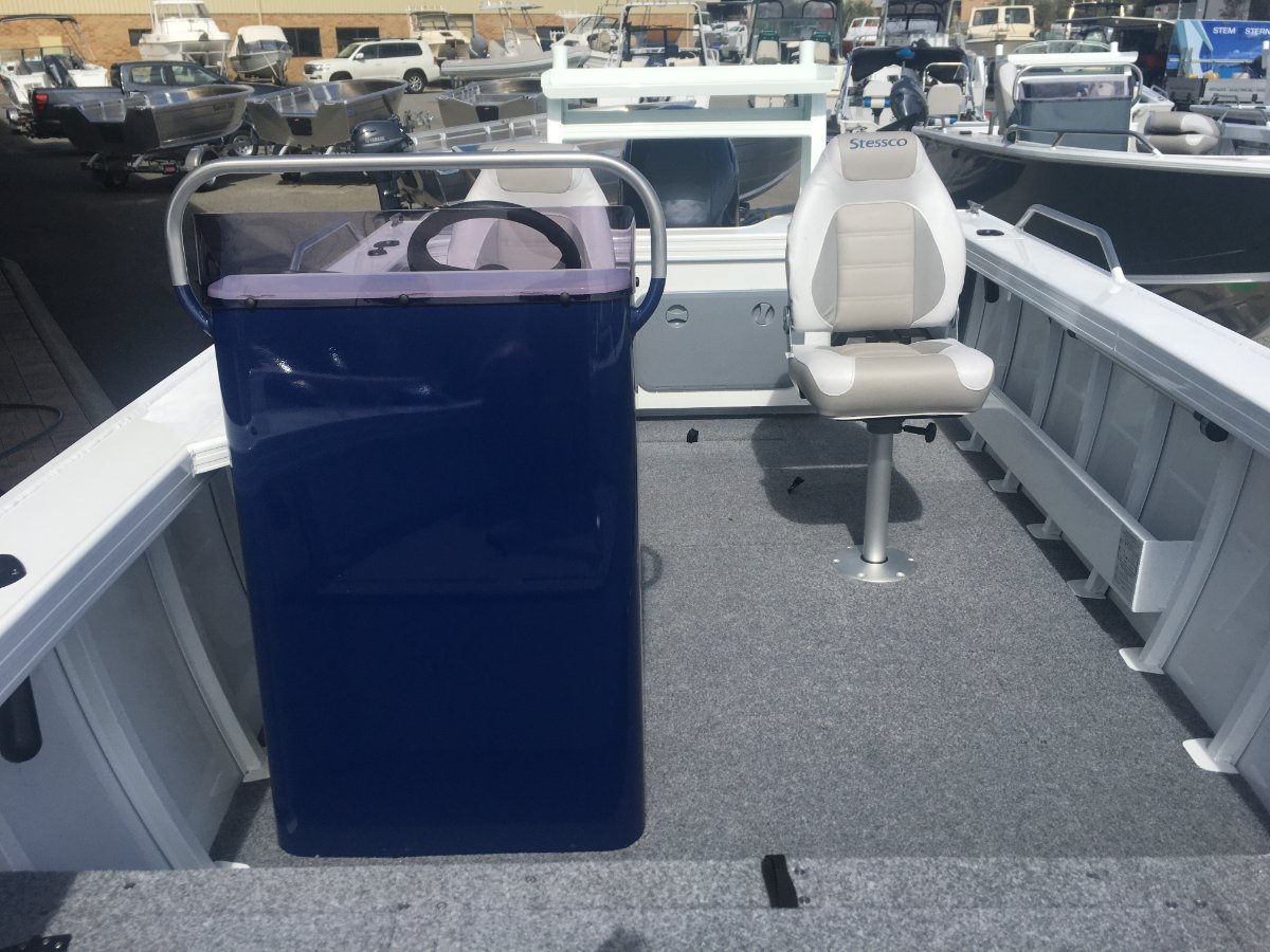 2021 Stessco Gulf Runner 550 | Boat Research | Yachthub