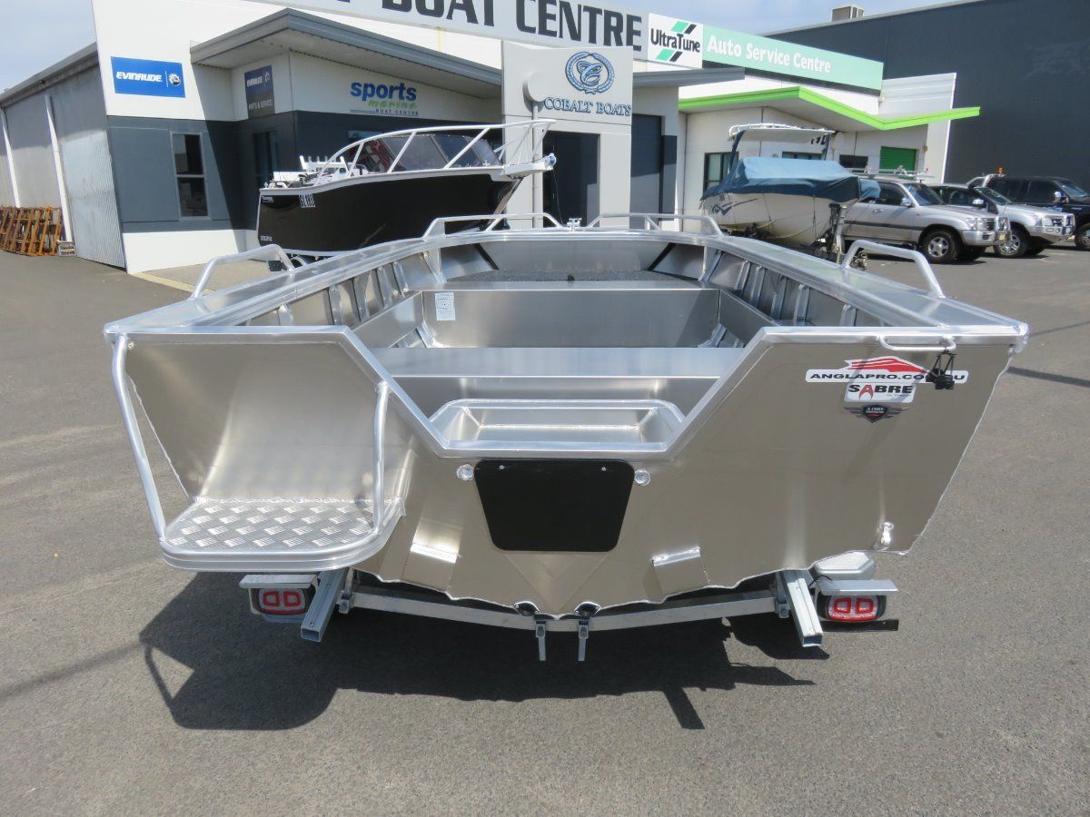 2021 Anglapro Chaser 434 Spec | Boat Research | Boats Online