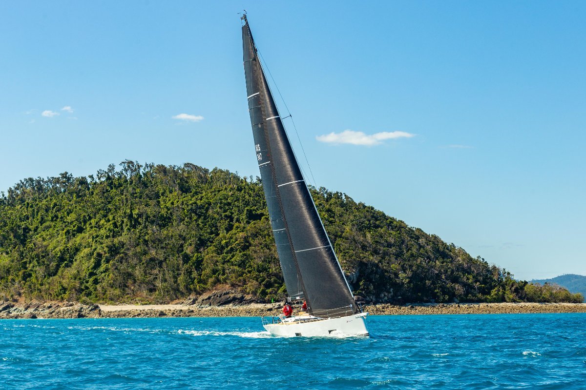 2021 Solaris 47 | Boat Research | Yachthub