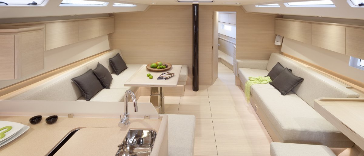 2021 Solaris 50 | Boat Research | Yachthub