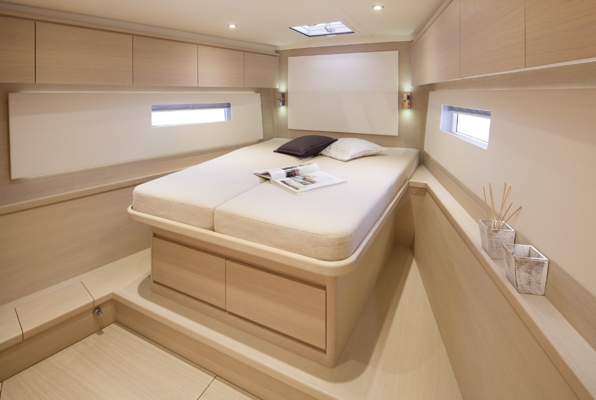 2021 Solaris 50 | Boat Research | Yachthub