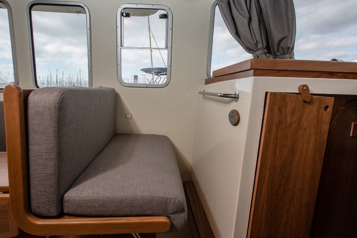 2022 Rhea 850 Timonier | Boat Research | Yachthub