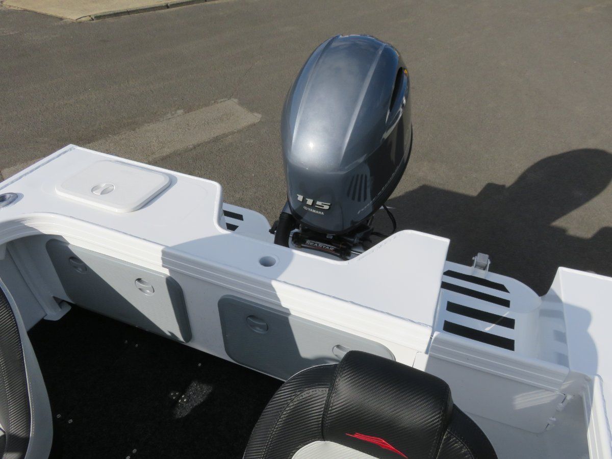 2021 Anglapro Sniper 524 Elite | Boat Research | Boats Online