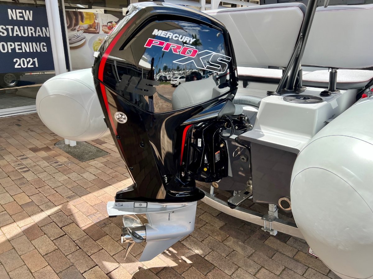 2021 Zodiac Pro Open 550 | Boat Research | Boats Online