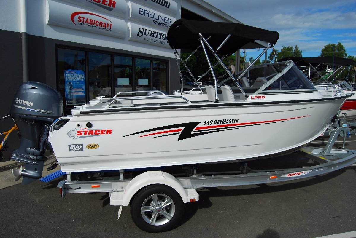 2015 Stacer 449 Bay Master | Boat Research | BoatsOnline