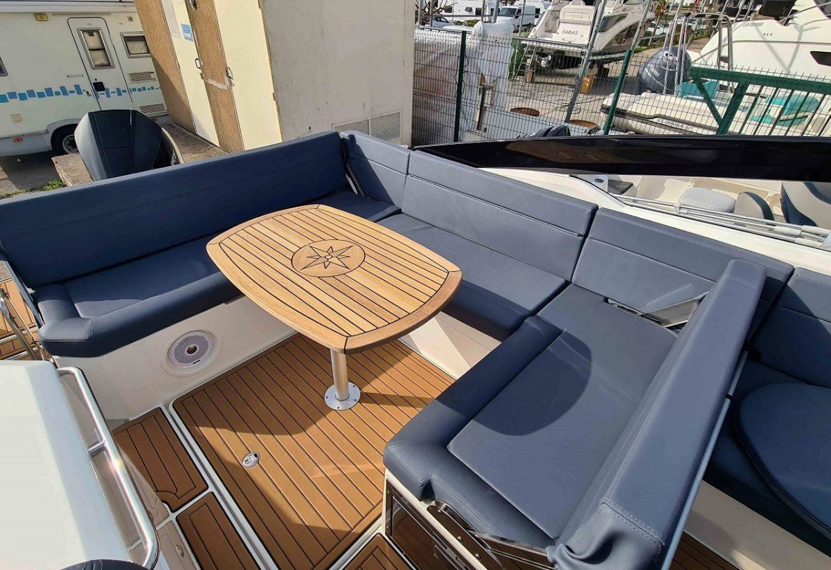 2022 Parker 800 Cruiser | Boat Research | BoatsOnline