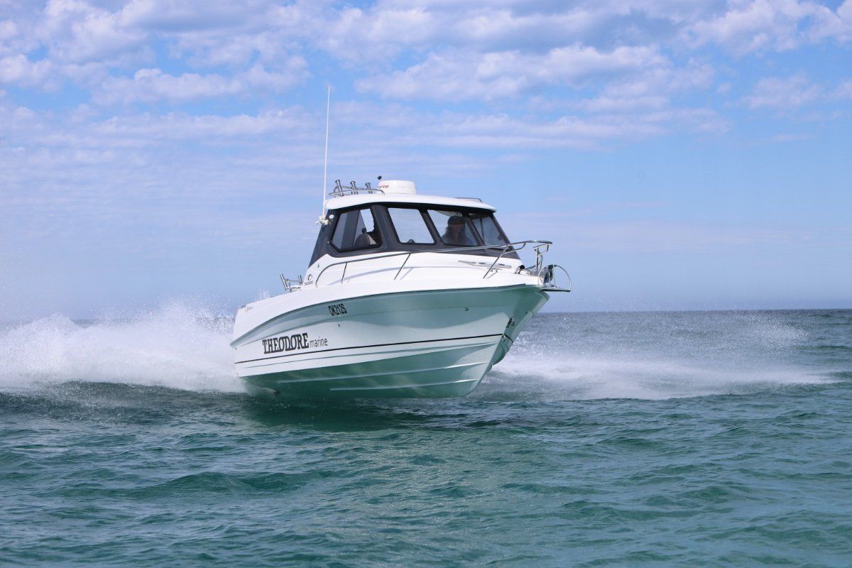 2021 Theodore 720 Offshore | Boat Research | Yachthub