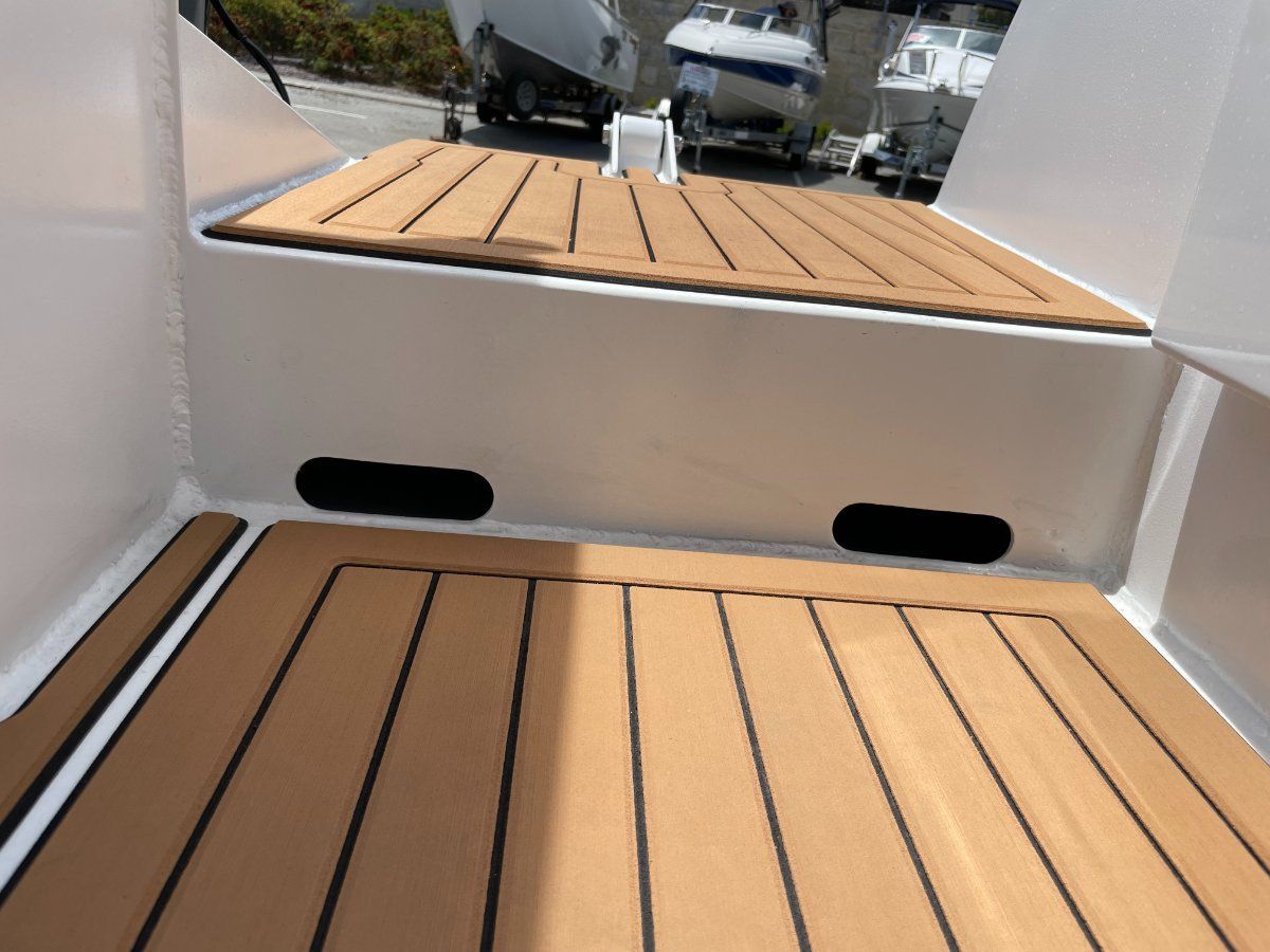 2021 Bombora 610 Centre Console | Boat Research | Yachthub