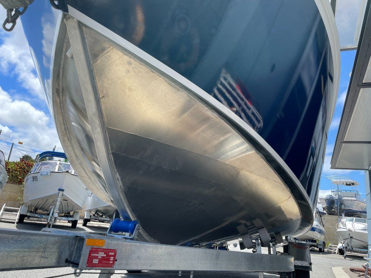 2021 Bombora 610 Centre Console | Boat Research | Yachthub