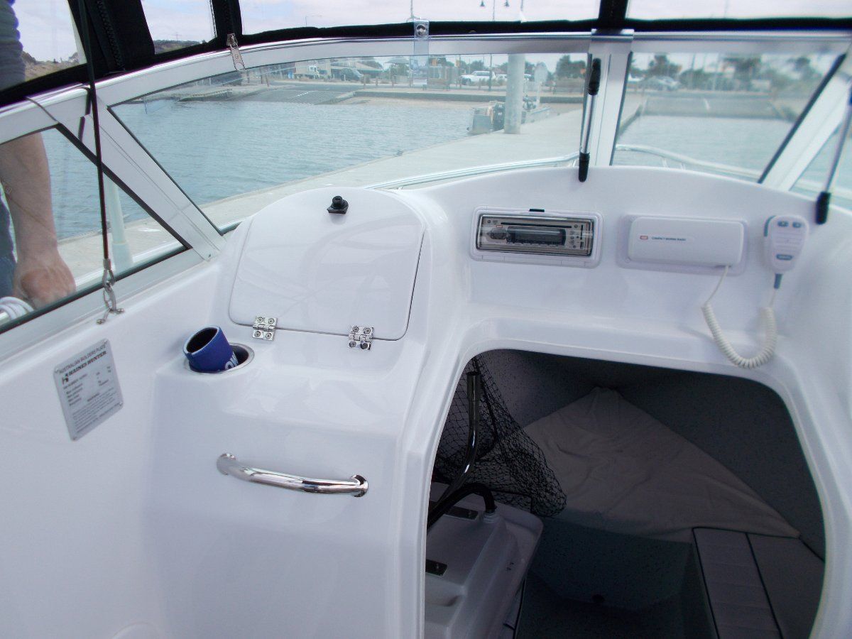 2022 Haines Hunter 565 Offshore | Boat Research | Yachthub