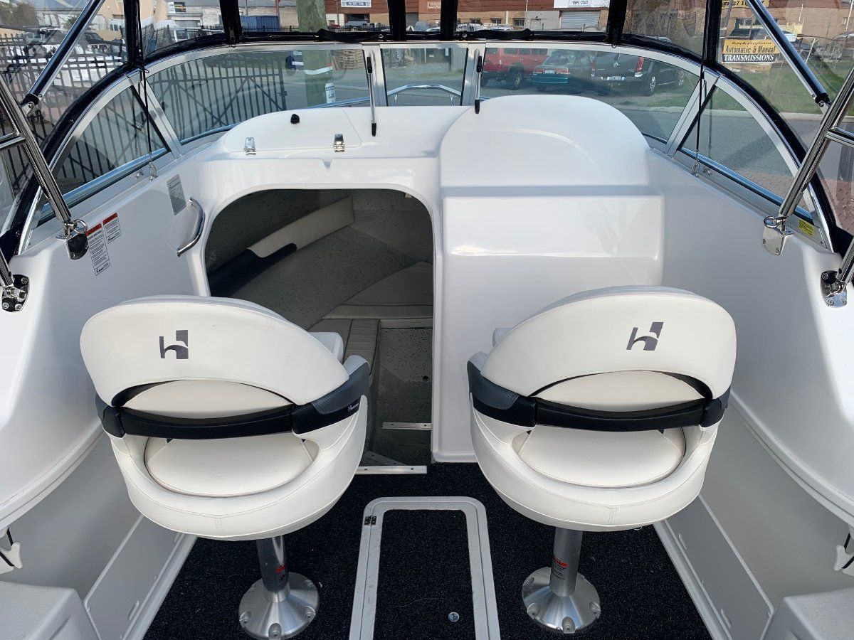 2022 Haines Hunter 595 Offshore | Boat Research | Yachthub
