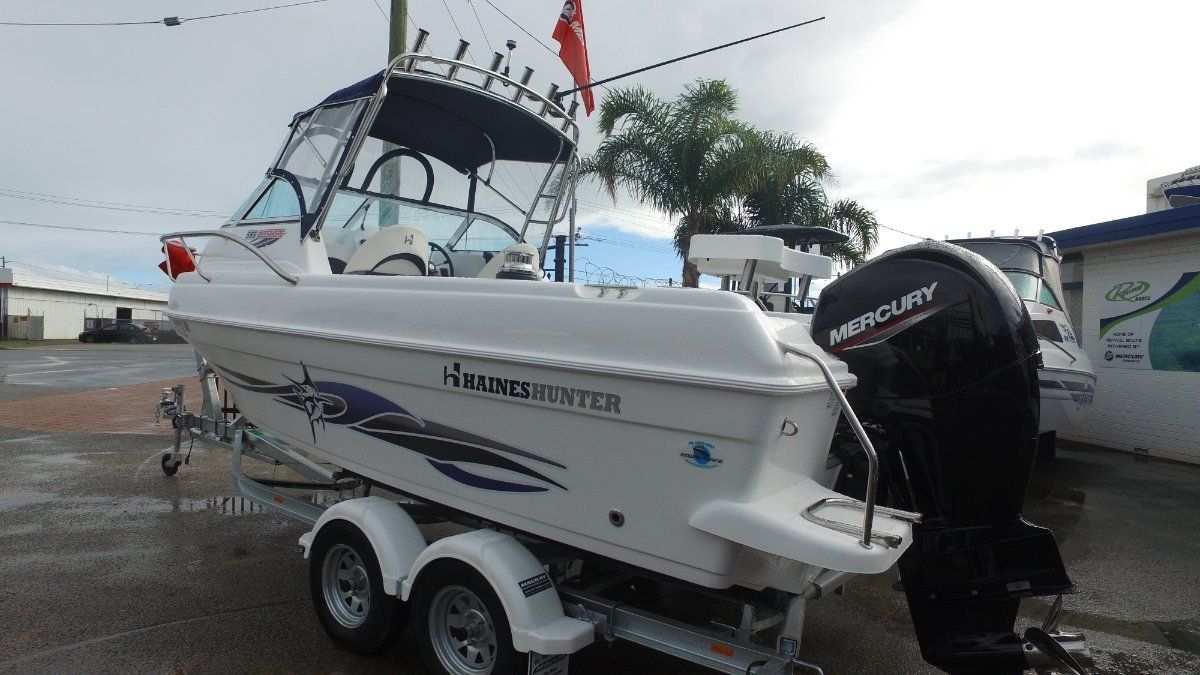 2022 Haines Hunter 595 Offshore | Boat Research | Yachthub