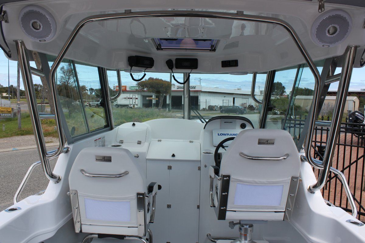 2022 Haines Hunter 675 Enclosed | Boat Research | Boats Online