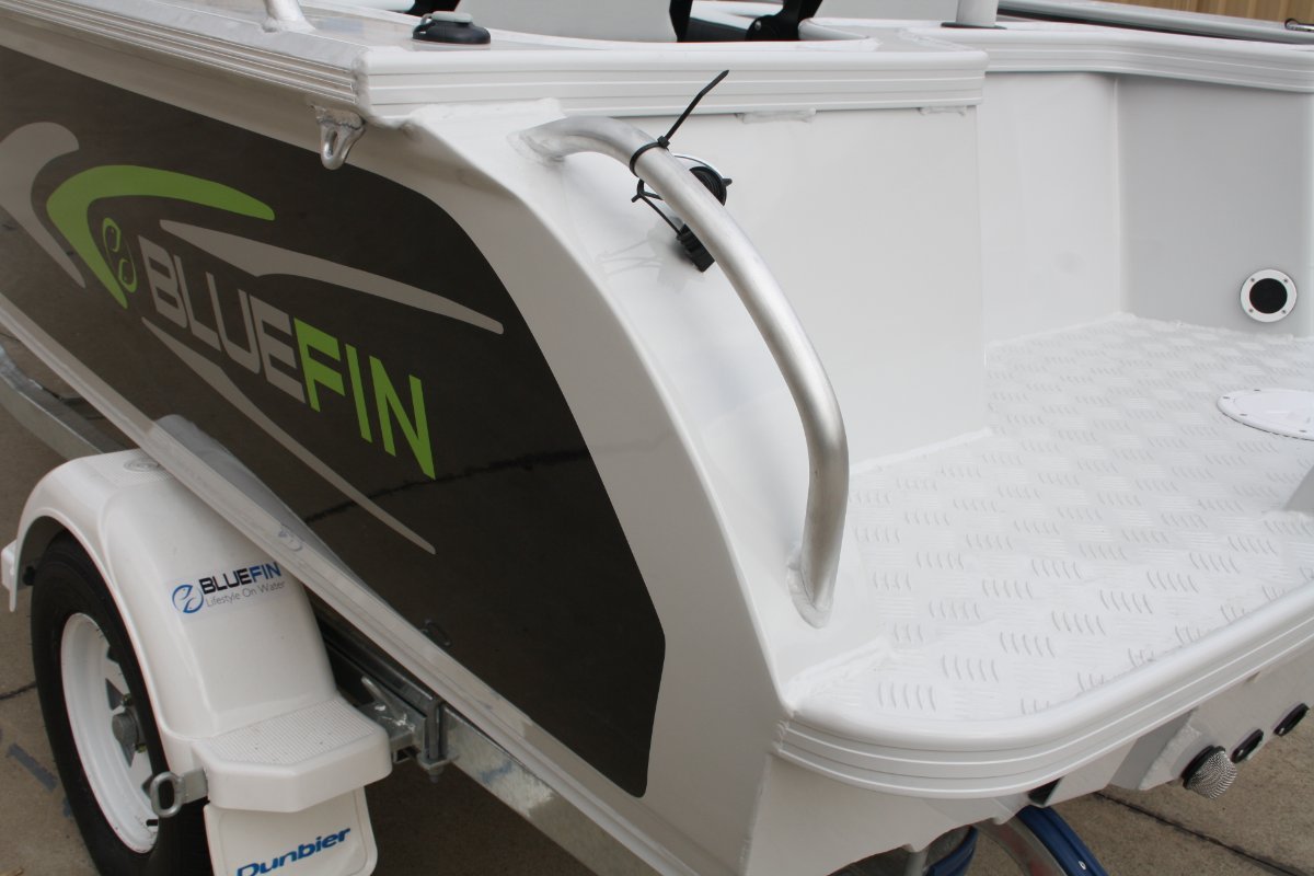 2022 Bluefin 4.55 Wildcat Pro | Boat Research | Boats Online