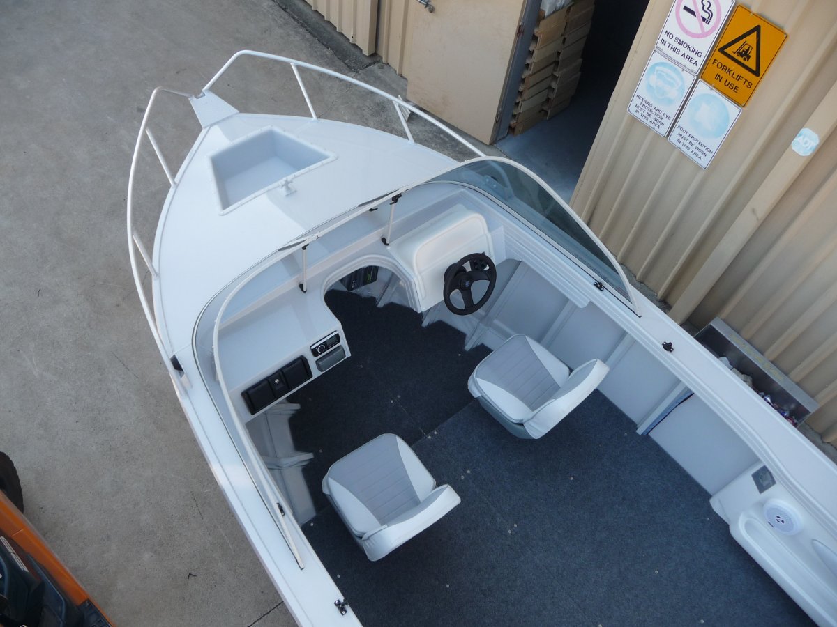 2022 Bluefin 5.40 Weekender | Boat Research | Yachthub