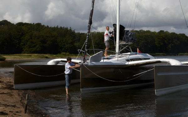 2022 Dragonfly 32 Evolution | Boat Research | Yachthub