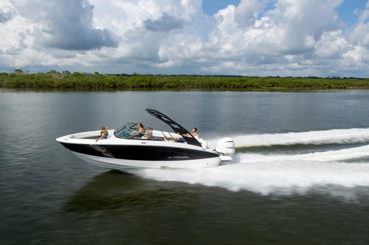 2023 Regal Lx4 | Boat Research | BoatsOnline