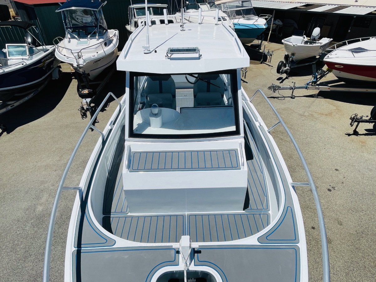 2021 Gospel 7.5 Centre Cab Plate | Boat Research | BoatsOnline