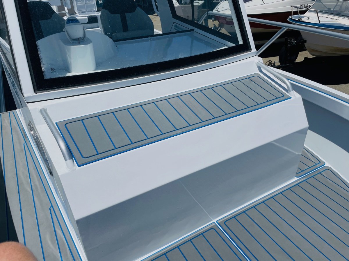 2021 Gospel 7.5 Centre Cab Plate | Boat Research | Yachthub