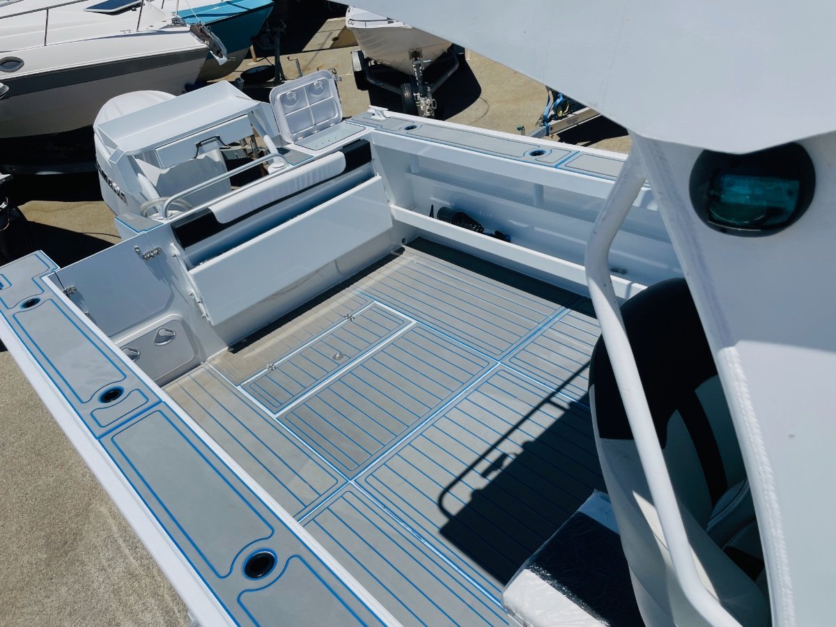 2021 Gospel 7.5 Centre Cab Plate | Boat Research | Yachthub