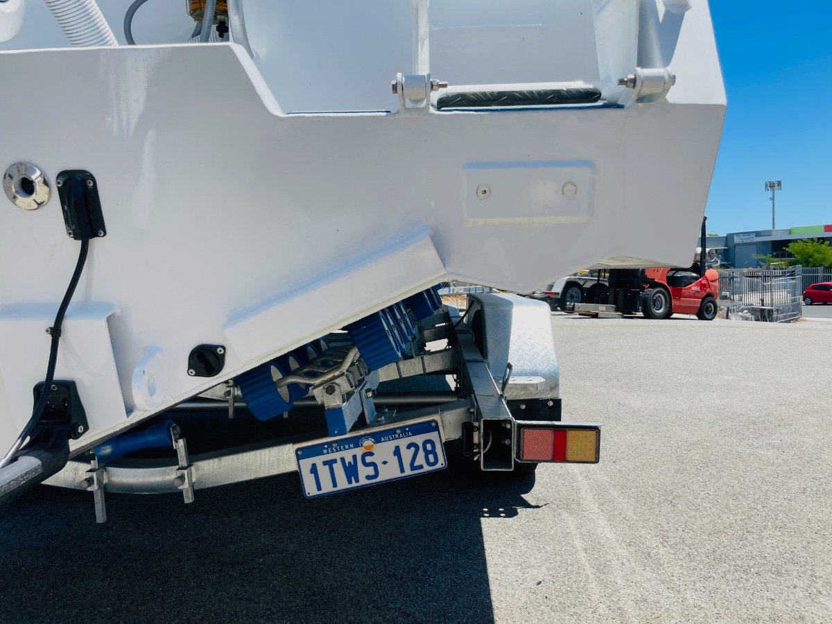 2021 Gospel 7.5 Centre Cab Plate | Boat Research | BoatsOnline